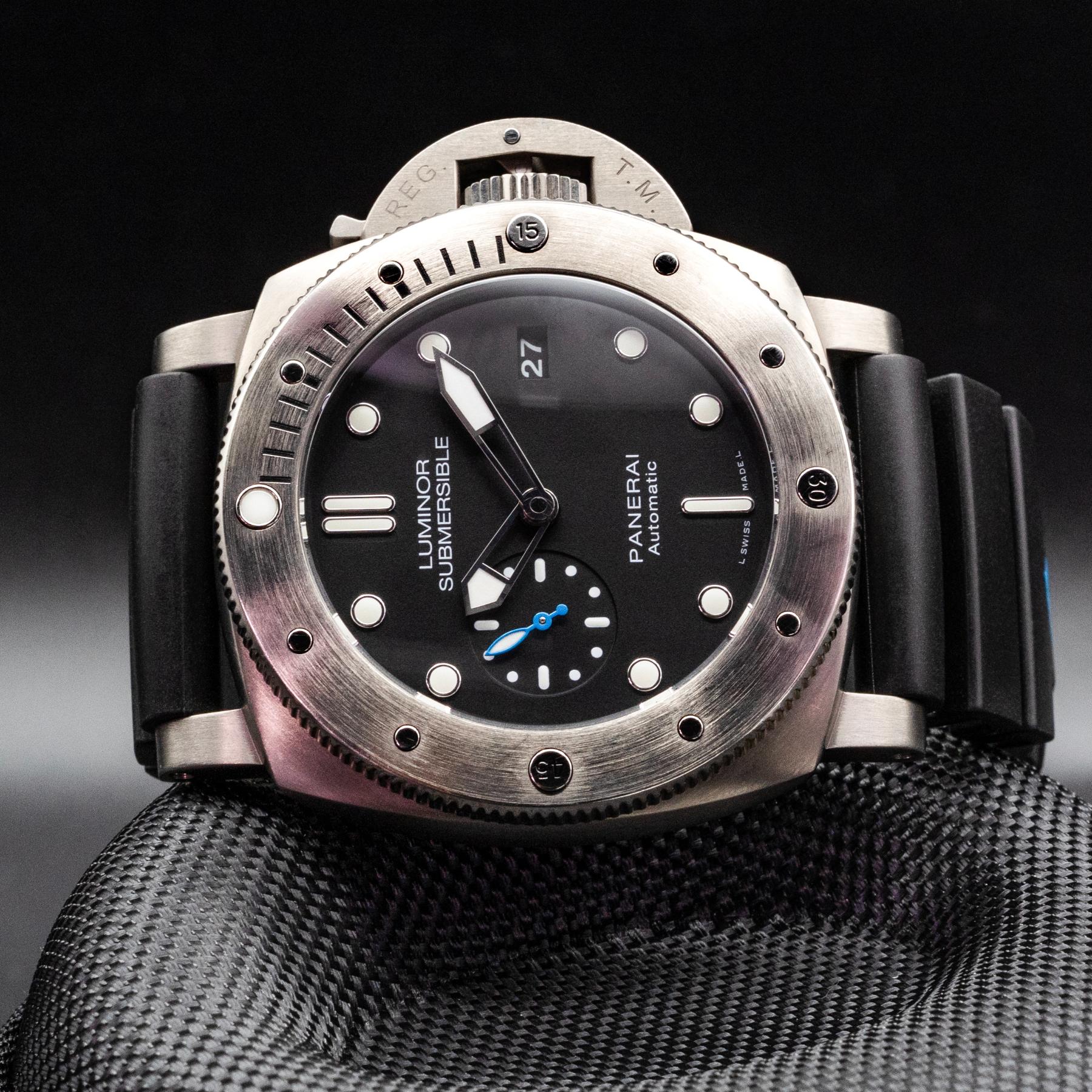 Panerai Luminor Submersible 1950 3 Days Titanium PAM01305 47mm Warrant ...