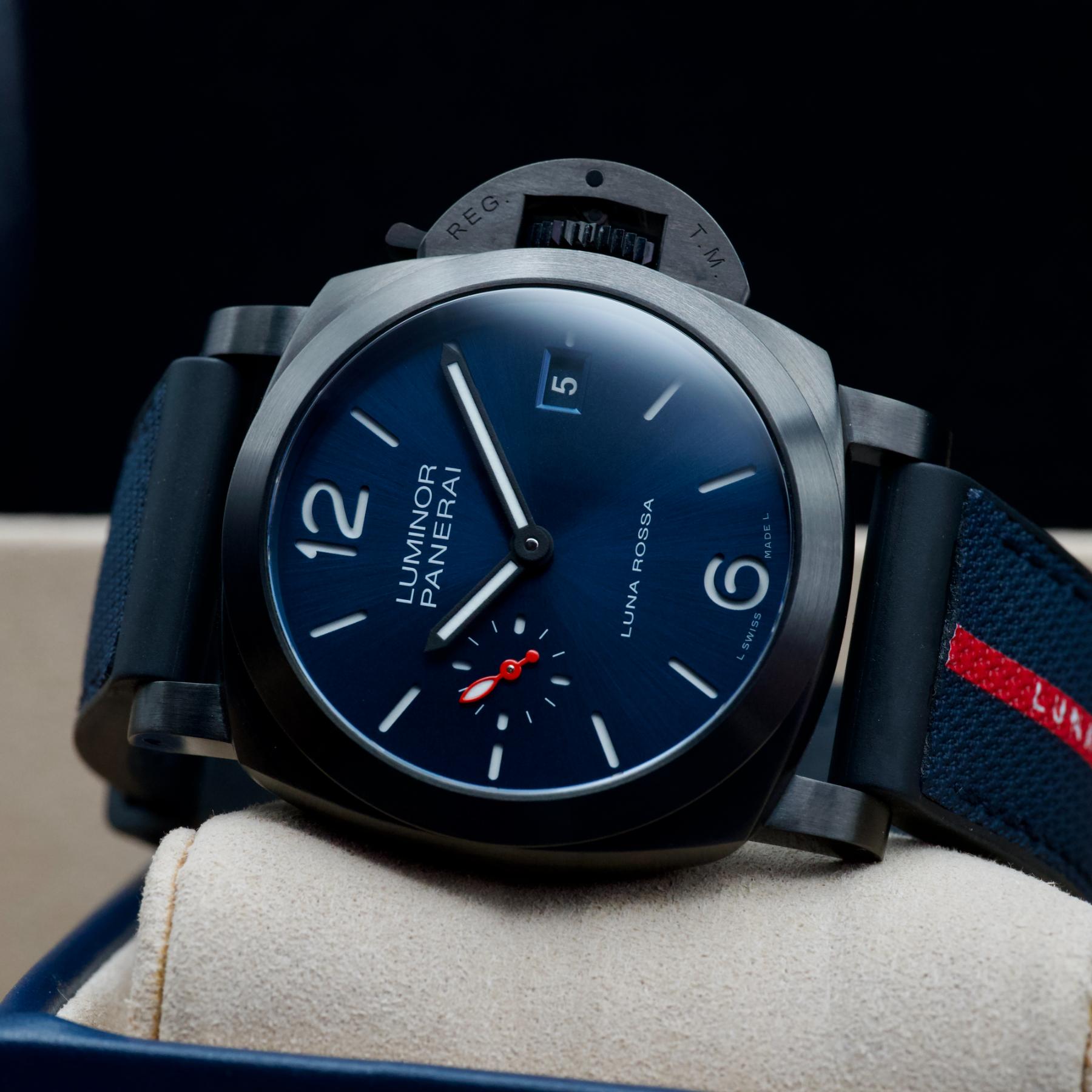 Panerai PAM01408 Luminor Quaranta Luna Rossa Limited Edition DLC 40mm ...